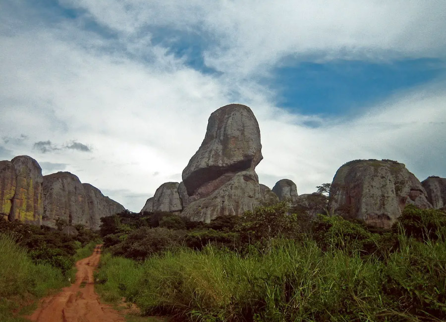 Angola Safaris - Wild Space Adventure Safaris
